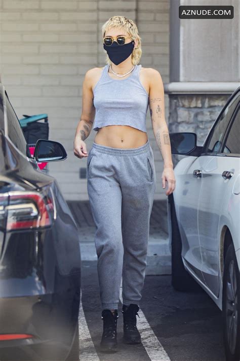 Miley Cyrus At CVS Pharmacy In Calabasas With Her Man Cody Simpson