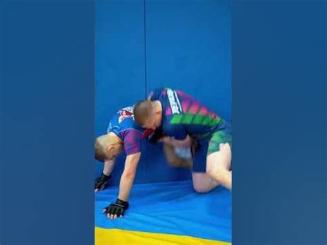 Красивая борьба у стены 🔥 #держава #mma #бои #бойцы # ...