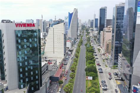 Rebajan Calificación Crediticia Del Perú La Razón