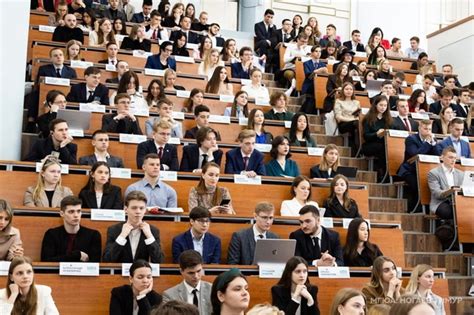 На 5 дней студенты юристы ИМЭС почувствовали себя сенаторами и