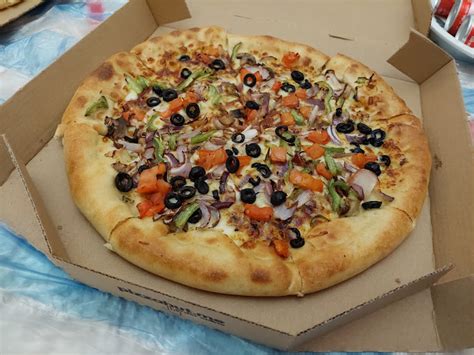 Pizza Hut Enoc Petrol Station Italian Food In Dubai Get Contact