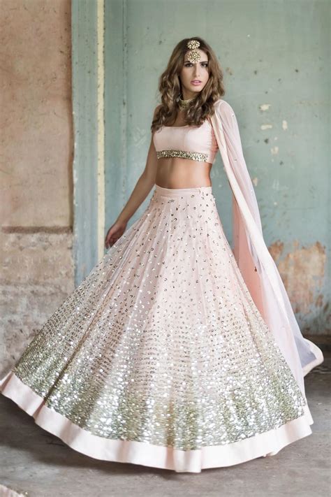 What To Wear On Roka Ceremony Stylish And Traditional Baggout
