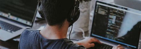 VPS Or Dedicated Server What S The Difference Easyname Blog