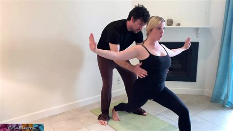 Stepson Helps Stepmom With Yoga And Stretches Her Pussy Xhamster