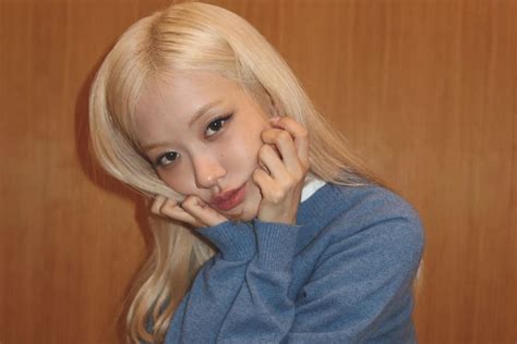 Blackpinks Rosé Breaks Her Record In First Day Sales With Rosie”