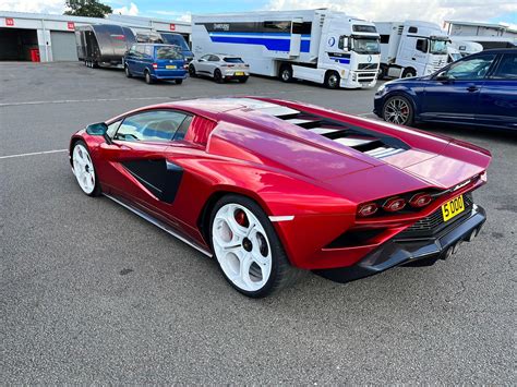 Lamborghini Countach Lpi X R Carporn