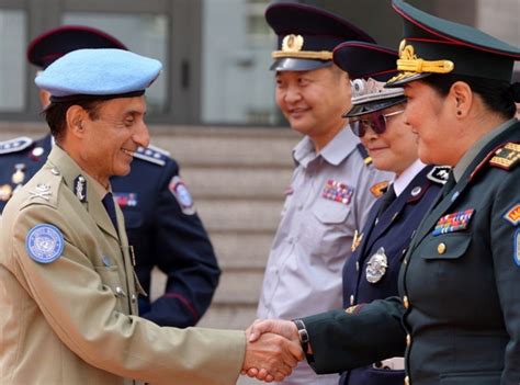 НҮБ ын Цагдаагийн албаны дарга Файзал Шахкар дотоодын цэргийн байгууллагад айлчлал хийж байна