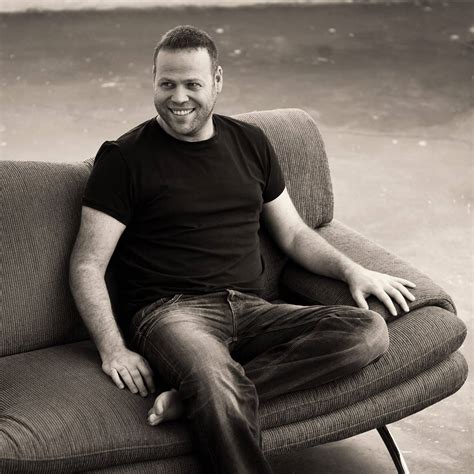 אדיר מילר העמוד הרשמי