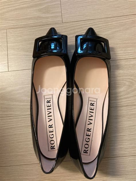 로저비비에 플랫 중고나라 카페에서 운영하는 공식 사이트