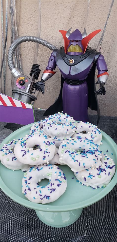 Pin By Genessis Palacios On Birthday Buzz Lightyear Cake Diaper Cake