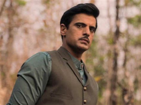 Exclusive Mohit Malik Praises Rasha Aaman Talks About His Film Debut