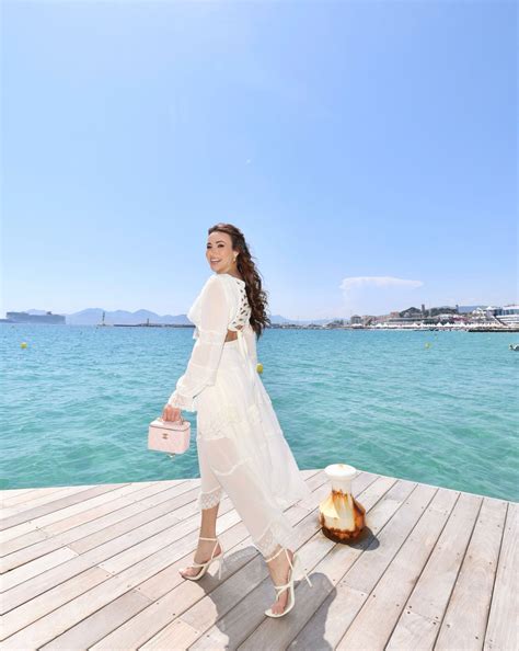 Andressa Izolan A Jovem Chef Vegana Que Conquistou O Mundo Da Confeitaria E Da Moda Na Europa