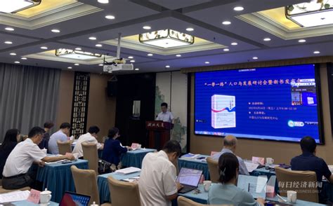 印度人口超越中国无需忧虑 专家印度劳动参与率仅为51 远低于中国 每日经济网