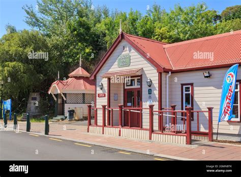 The Historic Mokena Spa Baths In The Te Aroha Domain Te Aroha New