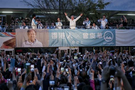 梁一夢：曾俊華狂熱──港人游離的政治性格｜端傳媒 Initium Media