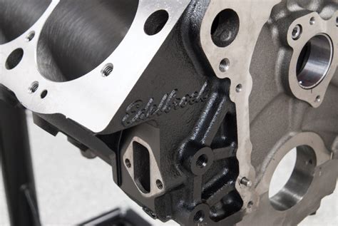 Video Edelbrock Engine Blocks For Small And Big Block Chevrolet
