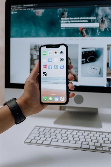 A Quick Guide To Understanding Employee Generated Content