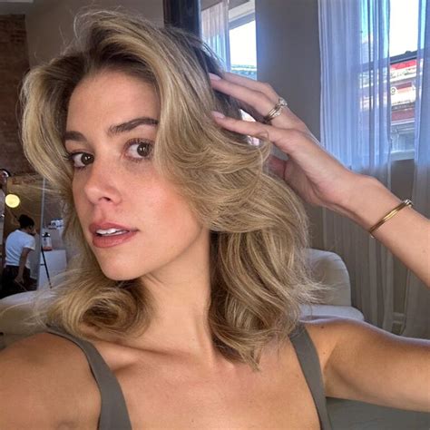 How To Tell New Money Hair And Old Money Hair Apart