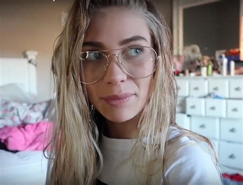 Pin By Stormi🌩 On Blonde Blonde Fashion Glasses