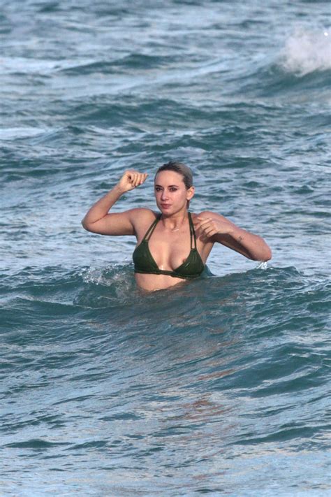 Julz Goddard Nipple Slip Photos The Fappening