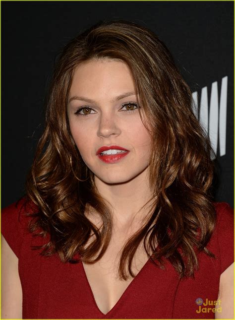 Aimee Teegarden Call Me Crazy Premiere Pretty Photo 553369 Photo