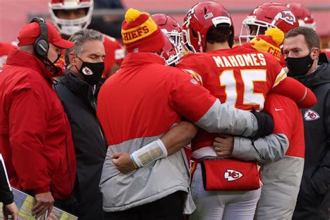 Andy Reid Comments On Patrick Mahomes Toe Injury The Spun
