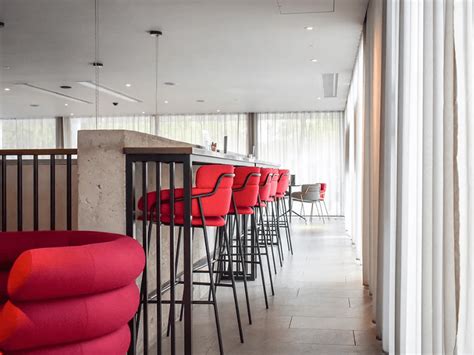 Supplying Contract Furniture To Commercial Sectors Inside Out Contracts