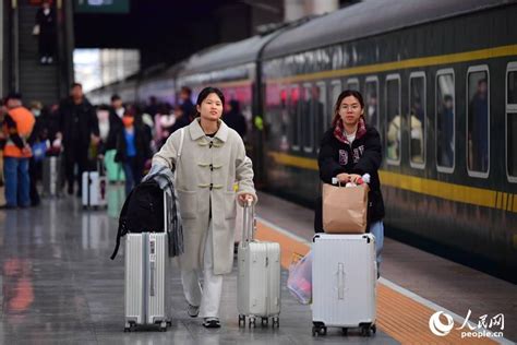 科技赋能 设备升级 南昌火车站助力乘客春运出行旅客安检改造