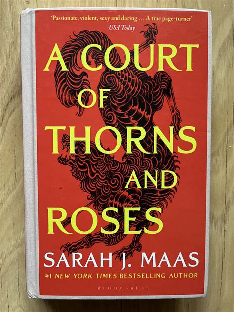 A Court Of Thorns And Roses Sarah J Maas Lalagè Leest