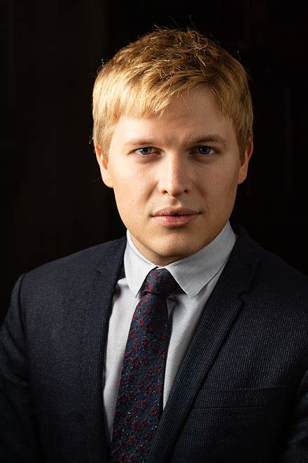 Ronan Farrow Wikipedia