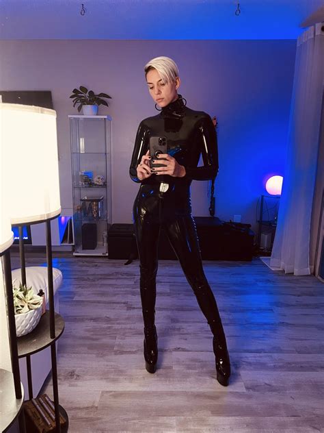 Latex High Heels 16k On Twitter Rt Trnty Good Morning Perverts