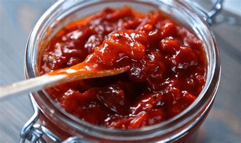 Соус для говядины. 8 классических рецептов в домашних условиях