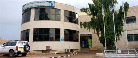 الصندوق القومي للتأمين ينظم يوماً علاجياً للنازحين أصداء سودانية