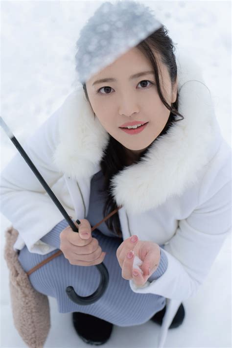 木下凛凛子《春夏秋冬「冬」》 581