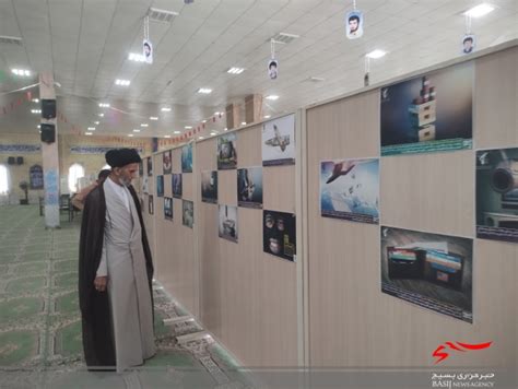 بسیج نیوز نمایشگاه عکس و پوستر افشای حقوق بشر آمریکایی در دیر برگزار