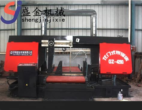 卧式带锯床的安全操作规范 新闻动态 锯床 带锯床 金属带锯床 数控锯床 锯条 济南盛金机械有限公司