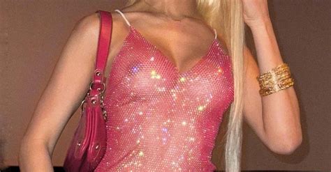 รวมรูปภาพของ ฟลุ๊ค กะล่อน แปลงโฉมเป็นบาร์บี้ ลุคสับๆ แบบแซ่บสะใจ รูปที่ 6 จาก 18