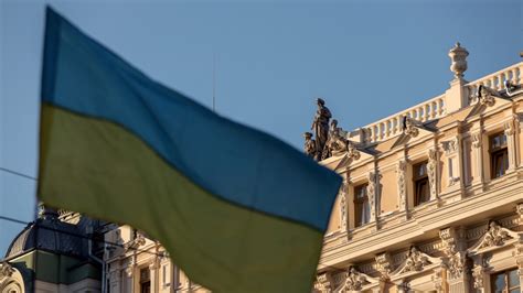 კიევზე ოდესასა და სხვა ქალაქებზე მასირებული სარაკეტო შეტევა გრძელდება