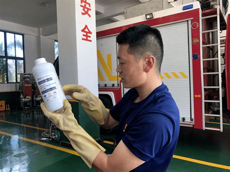 让专业队伍更专业 开远市消防救援大队防化洗消专业训练速览 防护