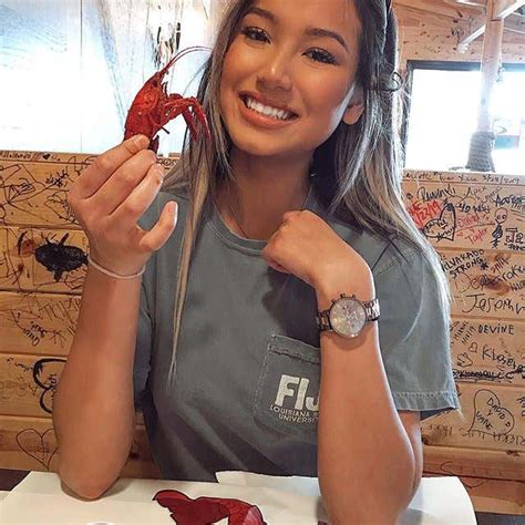 Barstool Thursday Morning Smokeshow — Itsanhh Barstool Sports