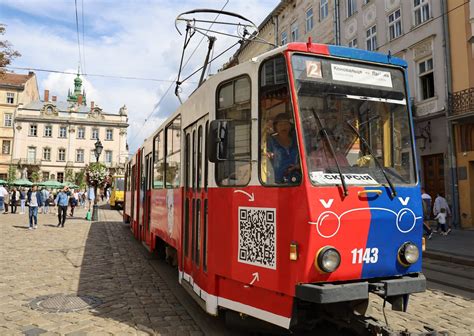 У Львові брендували трамвай твором Нобелівського лауреата