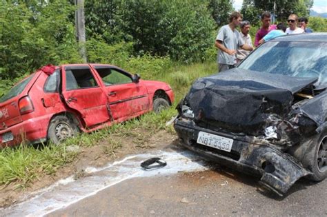 Motorista Sem Habilitação Se Envolve Em Acidente Na Sc 390 Em Lauro