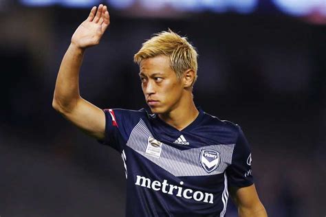 メルボルンv本田、華麗なスルーパスでゴール演出！ クラブ公式も称賛「なんてパスだ」 フットボールゾーン