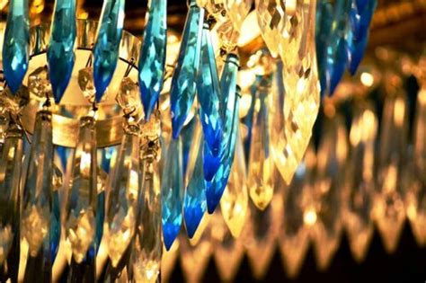 What Colors Go With Gold The Symbolic Color Of Luxury
