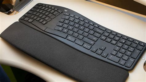 Logitech Ergo K Keyboard Review Tom S Guide