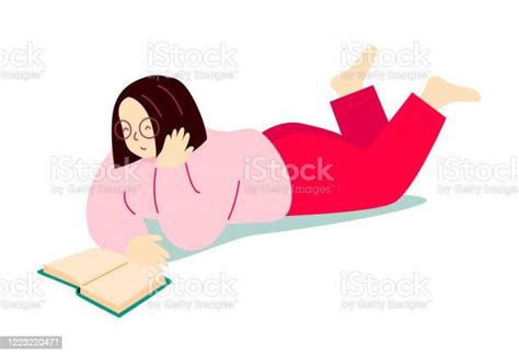 소녀는 바닥에 누워 책을 읽습니다 흰색 배경에 여자입니다 현대 플랫 벡터 그림입니다 가정 생활에 대한 스톡 벡터 아트 및 기타