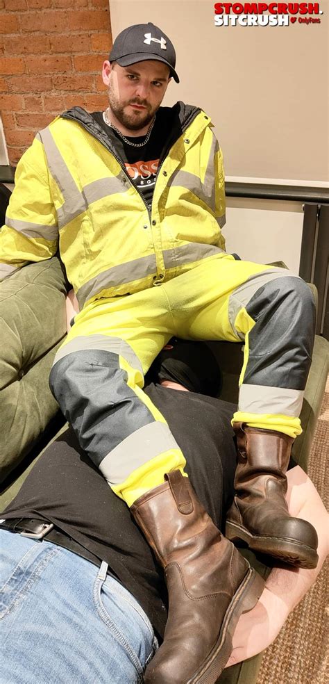 A Brand New Vid From Us Builder Farts Vs Slave