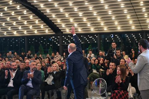 Ковачевски Благодарам Кавадарци за силната поддршка