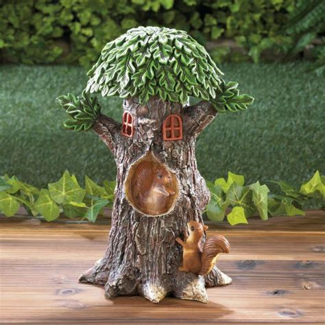 Solar Light Up Tree House With Squirrels Garden Decor