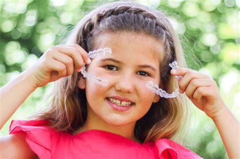 Tratar la maloclusión dental con CLÍNICA CRISTINA VIYUELA CO y la ortodoncia invisible